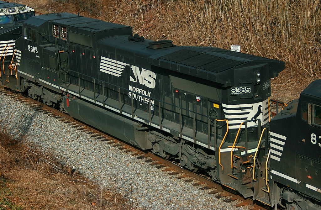 NS 8385